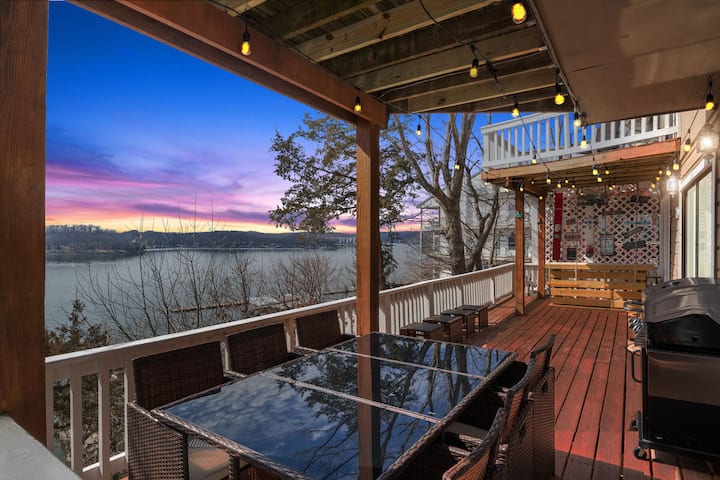 Amazing Views Close To The Strip - Private Dock! - Lake Ozark, MO