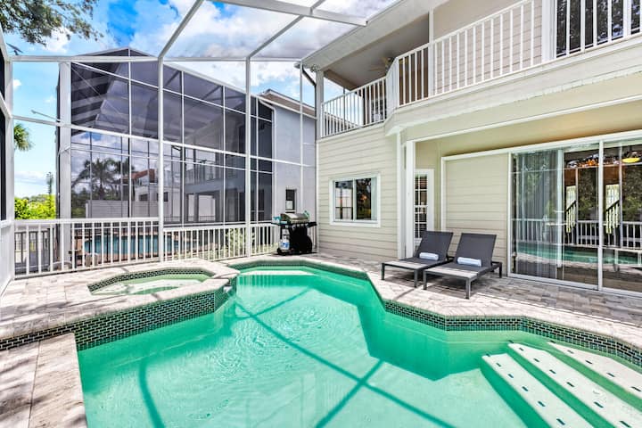 Villa Champagne | Pool, Spa, Dock, Walk To Beach - Siesta Key, FL