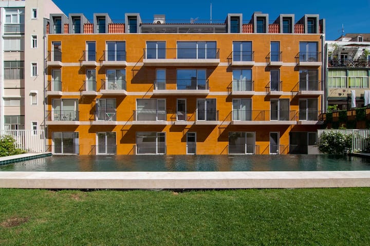 Bright 1 Bdr Apartment W/ Pool View By Lovelystay - Lissabon
