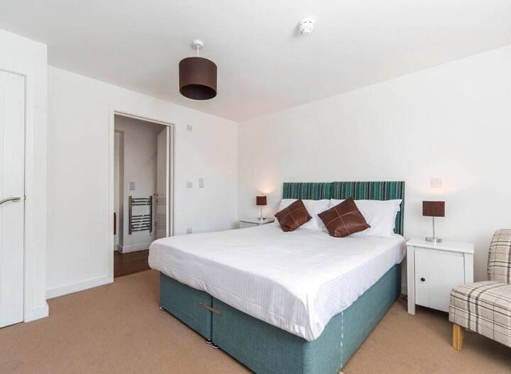 Courtyard Double/twin En-suite - Porthcurno