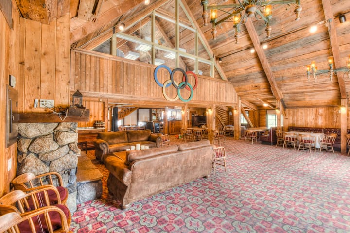 Granlibakken Retreat | Near Tahoe Beach! - Tahoe City