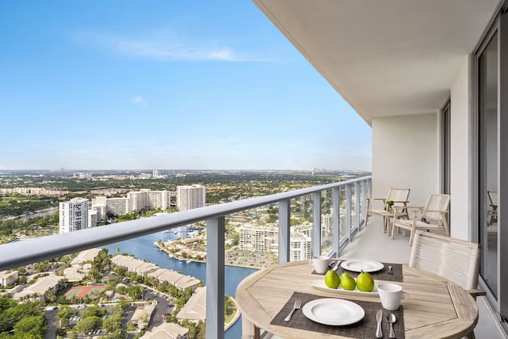 Two 3br Corner Suite View-ocean At Hyde Beach - Hollywood, FL
