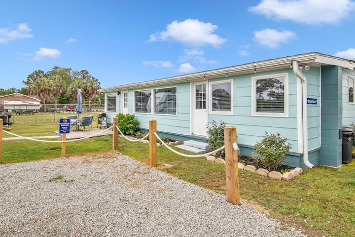 Waterfront 3br Home | Camp Lejeune | Pet Friendly - Sneads Ferry, NC