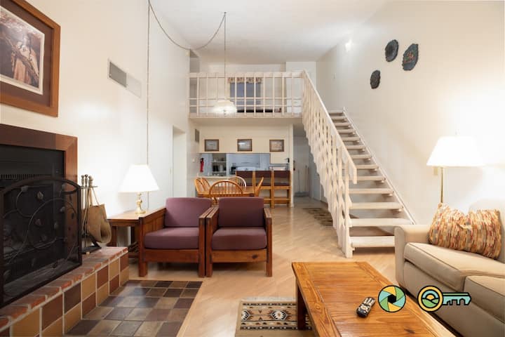 Mountain Condo (#1-302) | Top-level W/ Loft - Lost River State Park, Mathias