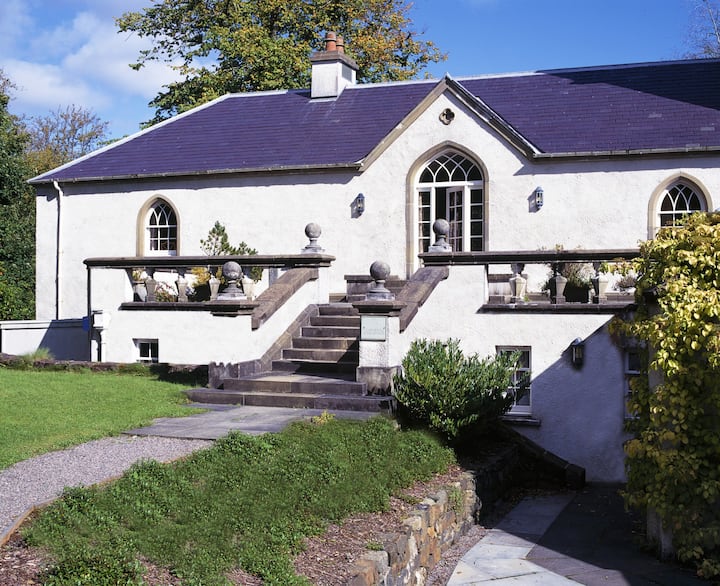 The Flora Macdonald Apartment - Mallaig