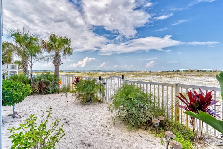 Salty Dog - Navarre Beach, FL