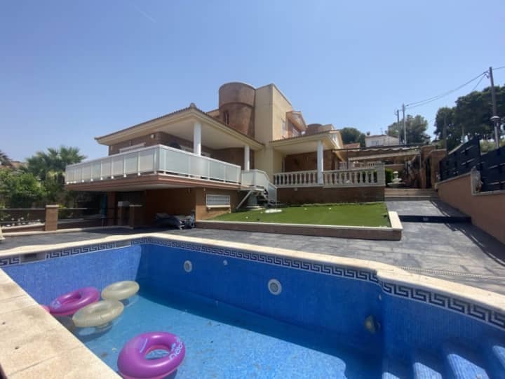 R134 Casa Domingo - Calafell