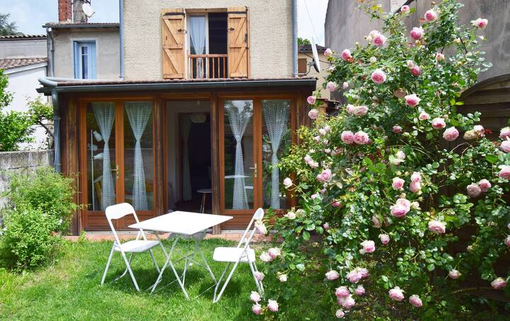 Maison De Ville à Agen - Proche Centre - Agen