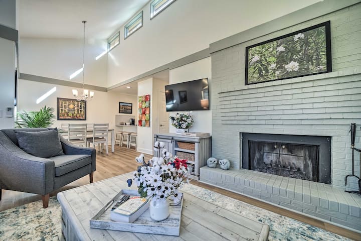 Sapphire Home W/ Grill & Pool Access - Sapphire, NC