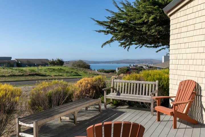 Paradise At The Bay - 11th Fairway, Nice Ocean Vie - Bodega Bay, CA