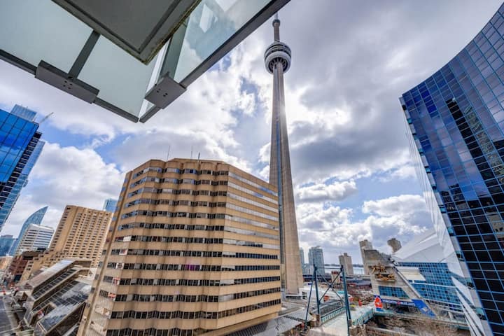 2br Fantastic View Of Cn Tower And Roger Centre - Toronto