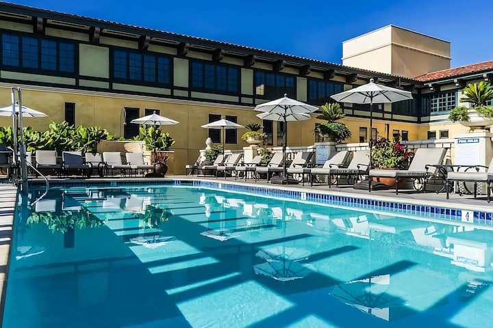 2 Classic Doubles At Hotel Valencia Santana Row! - Santa Clara, CA