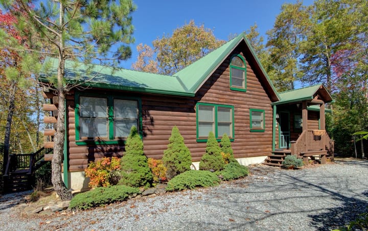 Pisgah Ridge Dogs Ok, Fire Pit, Biltmore Pass - Brevard, NC