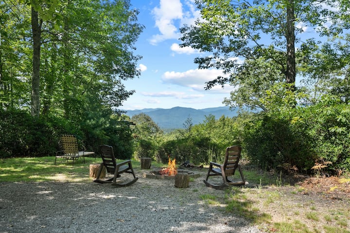 Scenic Site Views Pets Ok, Fire Pit, Biltmore Pass - Brevard