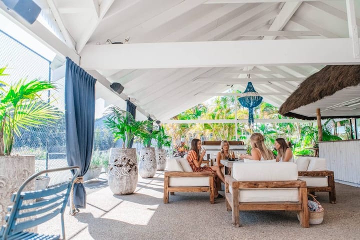 1 Bedroom Apartment @ The Lord Byron Hotel - Byron Bay