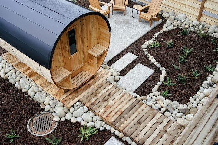 Barrel Sauna I Modern I Fire Pit I Ev Charger I Ne - Tofino