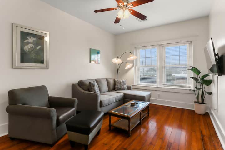 Fabulous And Spacious 2bd In The Center Of Nola - United States
