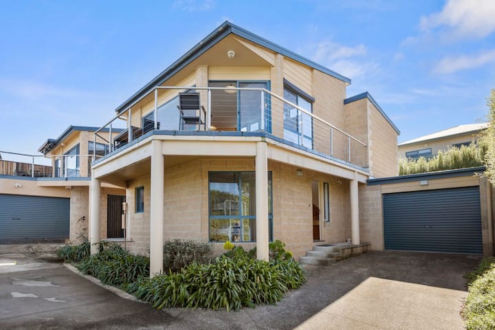 Picture Perfect On Pier - Inverloch