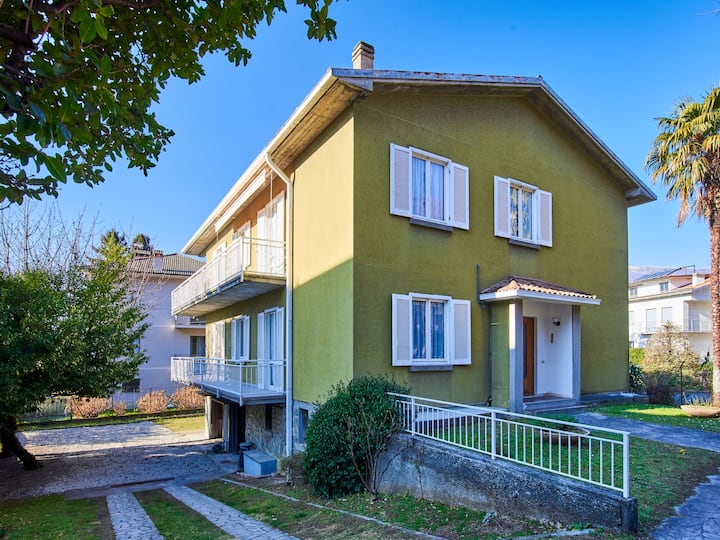 Massimo By Interhome - Dervio