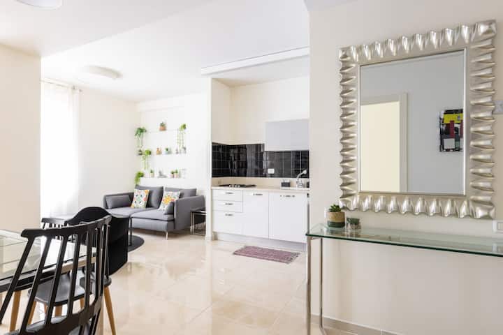 Cosy & Design 2br Near Shuk Hacarmel - Tel Aviv