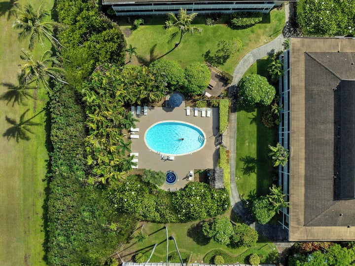 Step In Your Balcony W/ Relaxing Garden View, Pool - 