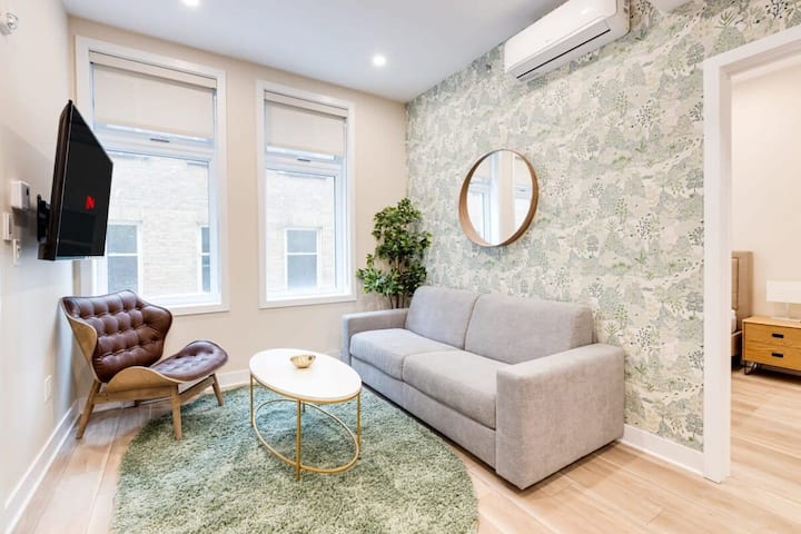 *Brandnew* 2br+sofabed W/roof Top In Mtl -29 - Montreal