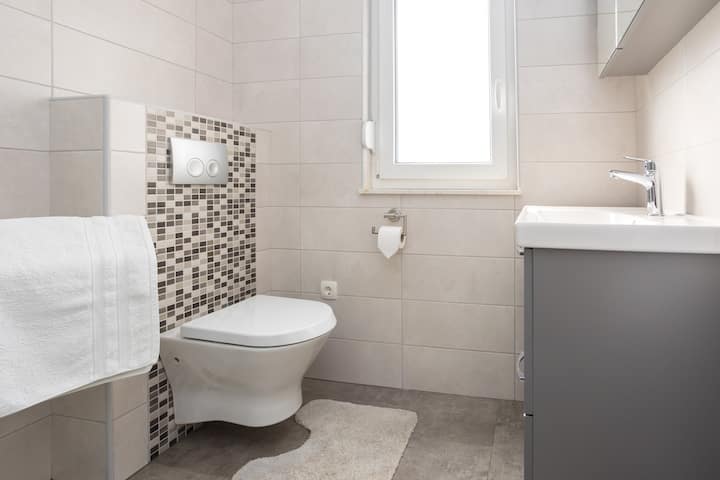 Jelena Apartmwns   Clouse  To The Beach - Ap4 - Malinska