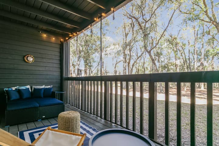 King Studio Ravines Kitchenette Small Dogs - Middleburg, FL