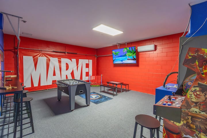 Awesome Movie Themed 6 Bedroom Villa With Pool/spa - Kissimmee, FL