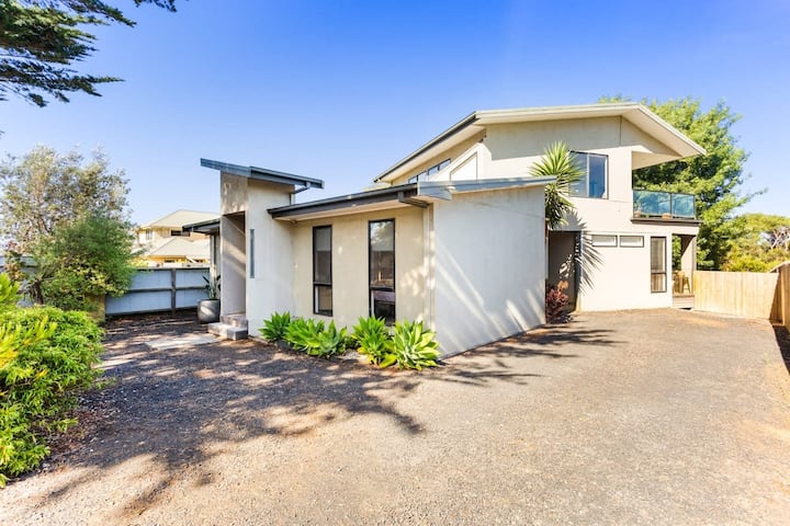 King Bed' Tranquil Paradise Cowes 4br 4bth - Phillip Island
