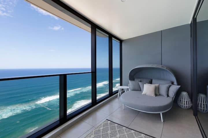 Beach Front Sky Home - Floor 35 - Gold Coast