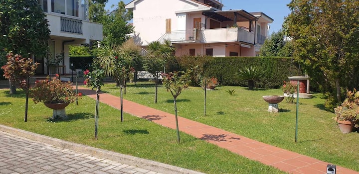L20 Grazioso Bilocale Con Giardino - Numana