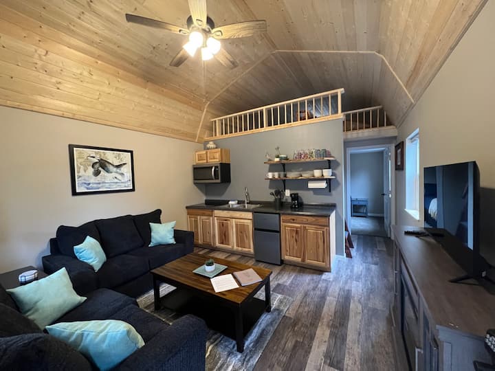 Cozy Cabin 2 Of 3 Mt. Alice - Seward, AK