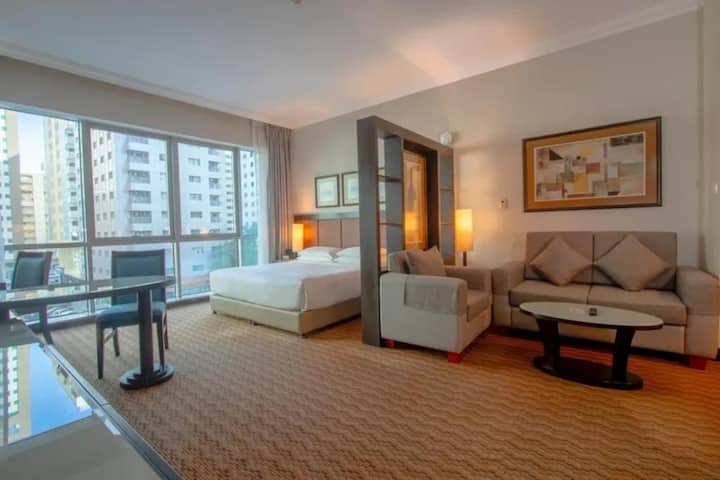 Deluxe Studio Apartment Near Abu Dhabi Mall - Abu Dhabi