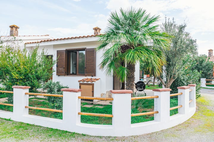 Villa-supérieure-salle De Bain Privée-vue Sur Jard - Sant'Anna Arresi