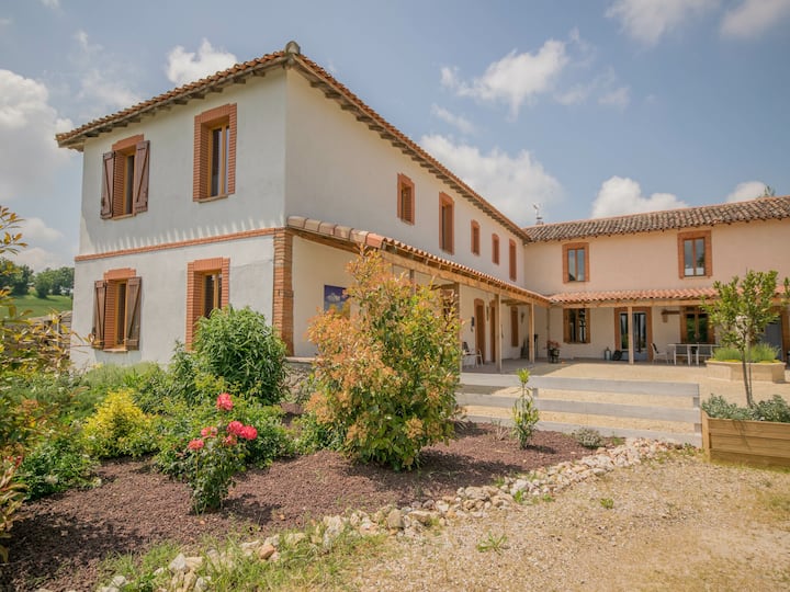 Apartment In Tarn With Pool And Bubble Bath - Rabastens