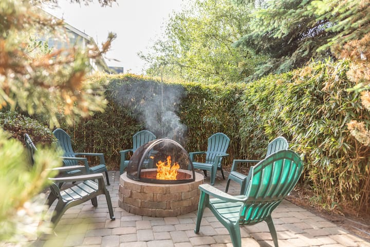 Spacious & Clean Home | 2 Kings + Family Friendly - Bend, OR