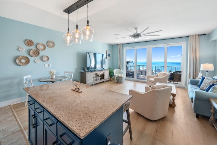 Gulfview! Cozy Beach Oasis | 5 Pools + King Suite - Panama City Beach, FL