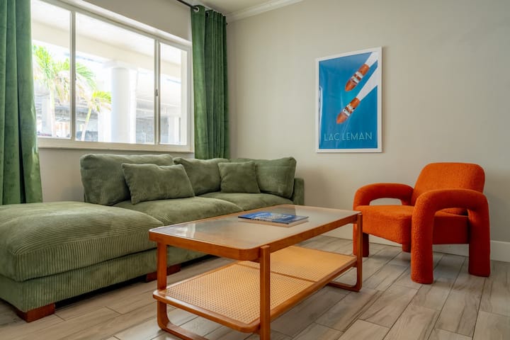 Condo On The Beach - Heated Pool - Self Check-in - Belleair Beach