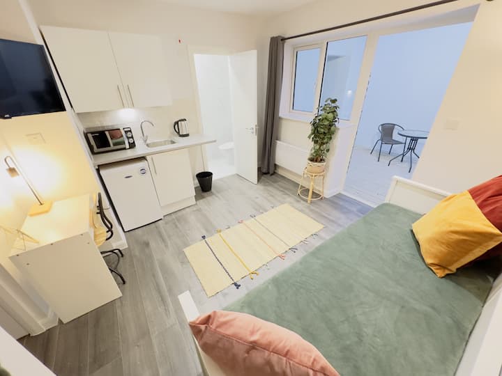Hackney Studios By Sleepy - Studio Flat 1 - Leyton