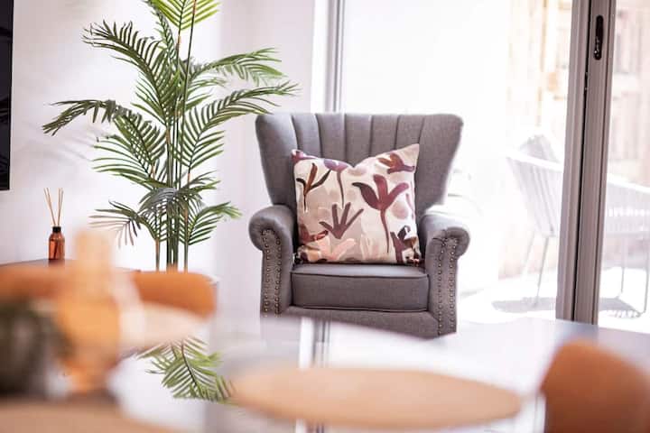 Modern Family Apt Close To Airport/city - 3mths + - Perth