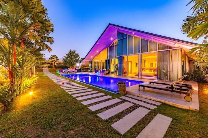 Large Private Pool Villa With 7 Bedrooms! (7b) - Hua Hin