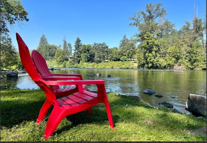Loft Cabin 4 - Rogue River Resort - Grants Pass, OR