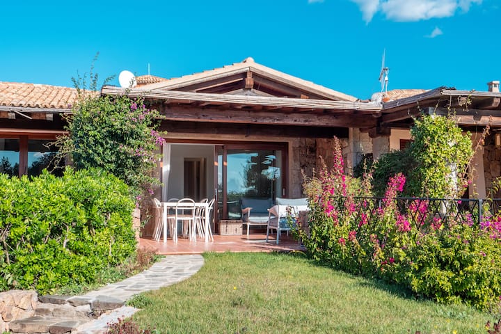 Villa Valentina 250m From The Beach - San Teodoro