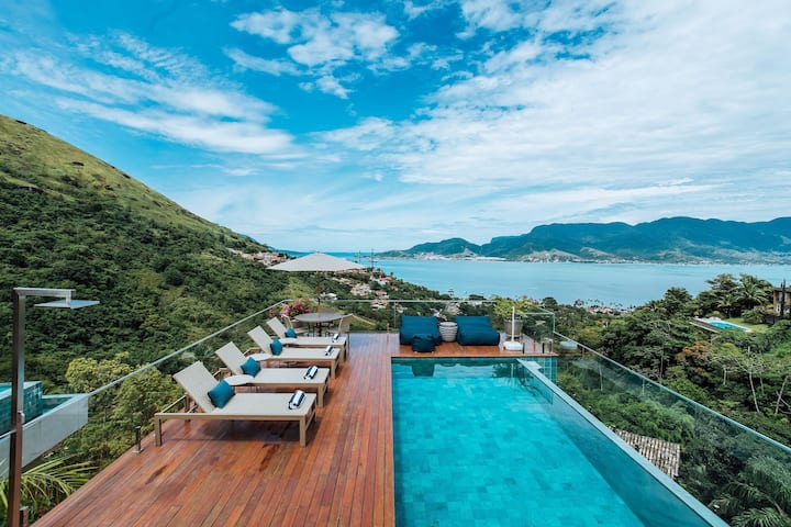 Luxo, Piscina Aquecida E Vista A 5 Minutos Da Vila - Ilhabela
