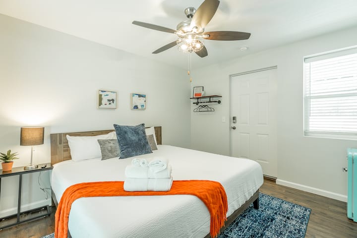 09: The Breuer Room - A Pmi Scenic City Rental - Nickajack Lake, TN