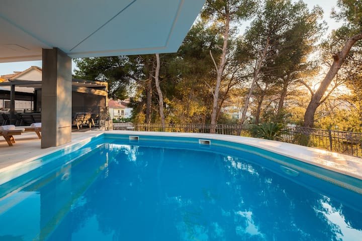 Beach Villa Valentina Apartment Ii - Trogir