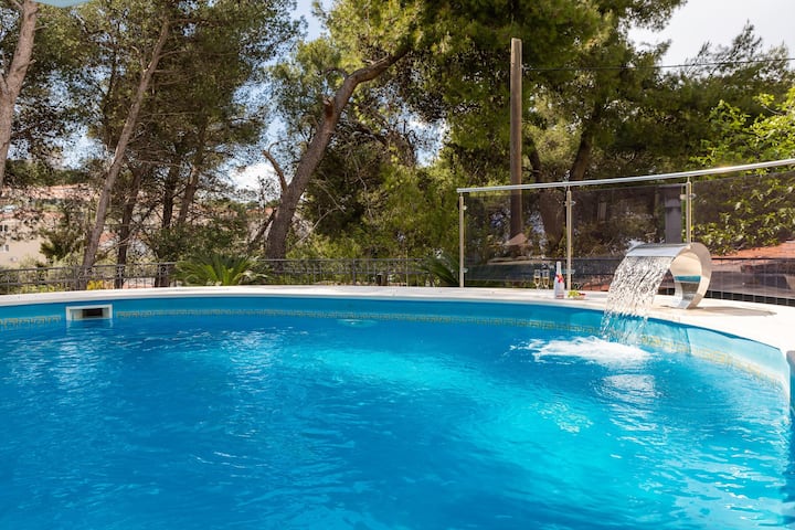 Beach Villa Valentina Apartment Ix - Okrug Gornji