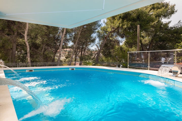 Beach Villa Valentina Apartment Viii - Trogir