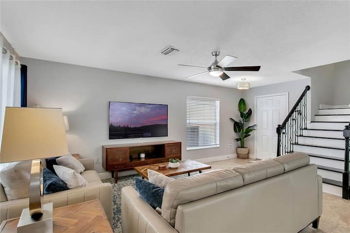 Enchanted Pool House Near Disney - Kissimmee